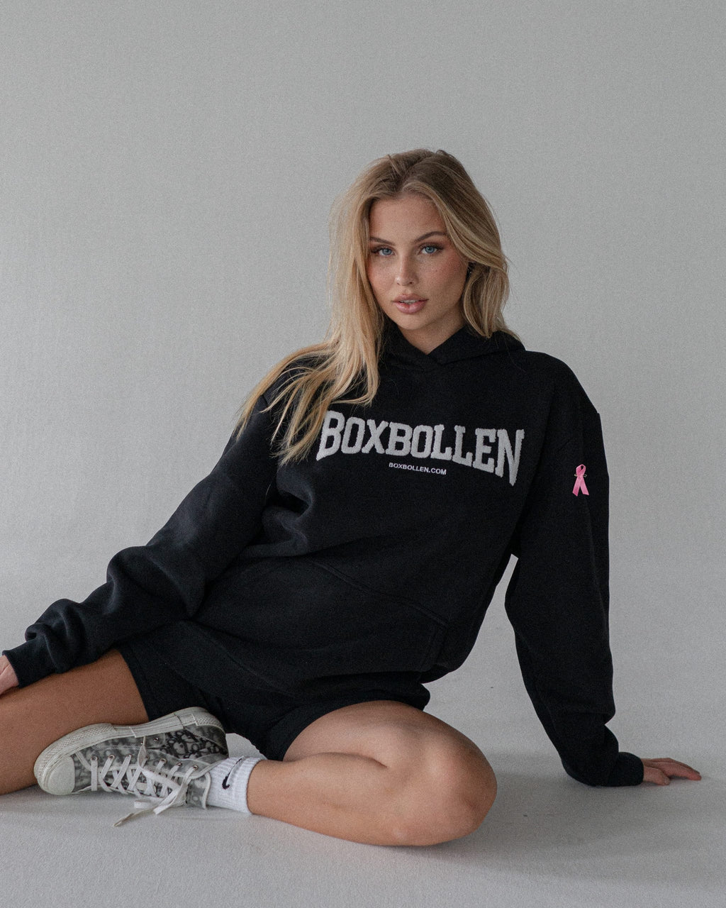 Boxbollen Hoodie x Rosa Bandet